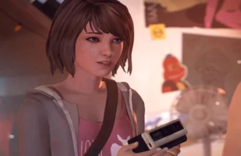 Life is Strange Is Back Again And That Mysterious Crow Is Flying Back ...